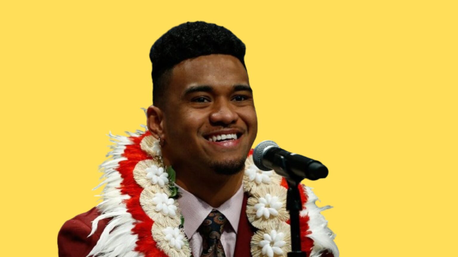 Tua Real Name, Age, Height, Weight, Net Worth, and Bio - celerealname.com